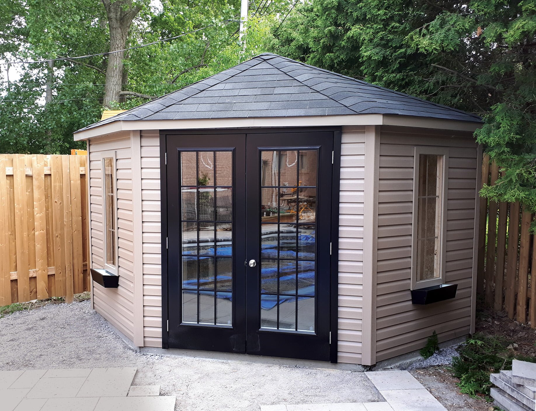 Cabanon Préfabriqué: Modèles disponibles et Avantages