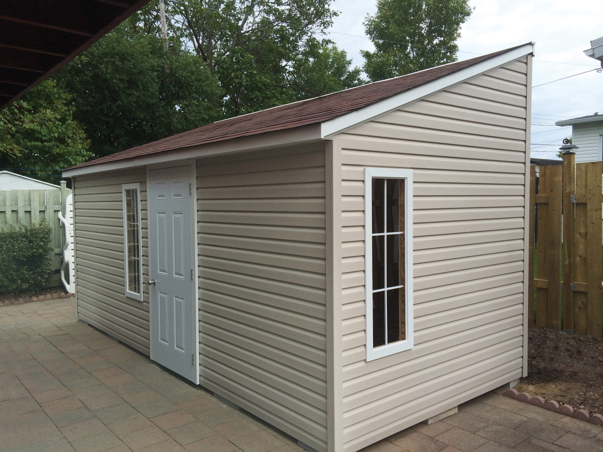 Cabanon Préfabriqué: Modèles disponibles et Avantages